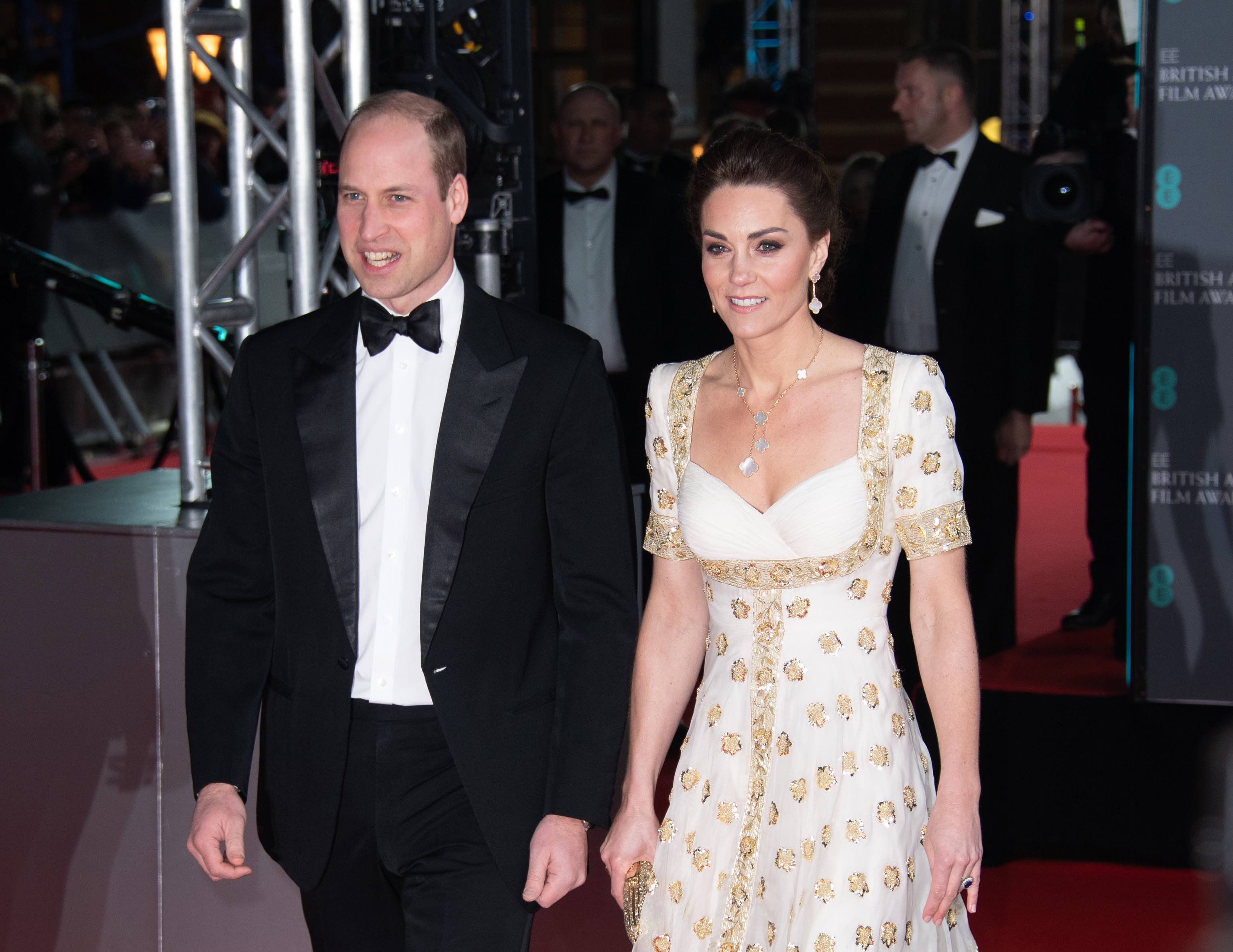Princ William dhe Kate Middleton super të acaruar nga shakaja në BAFTA ... Princ William dhe Kate Middleton super të acaruar nga shakaja në BAFTA ...