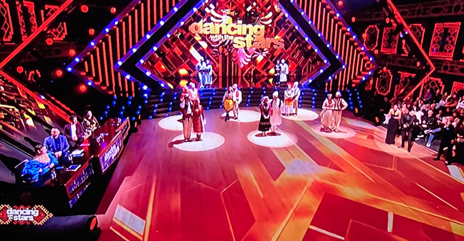 Nuk ka eleminim në ‘DWTS’, por ka një sfidë interesante - TV Mania Nuk ka eleminim në ‘DWTS’, por ka një sfidë interesante - TV Mania